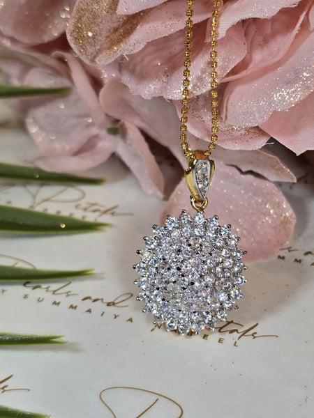 Cluster Pendant – pearlsandpetalsuk